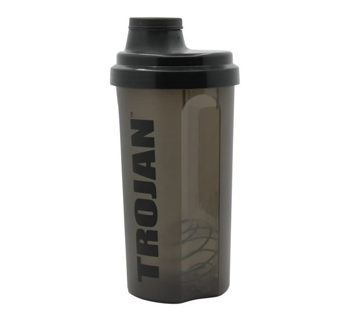 Someone’s in a Makro Trojan 700ml Shaker Mood