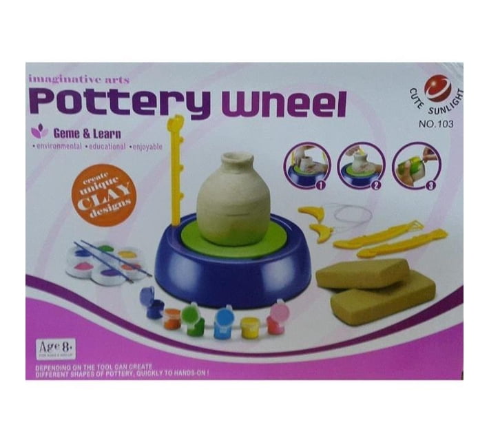 Someone’s in a Makro Pottery Wheel & Splash Art Studio Set Mood