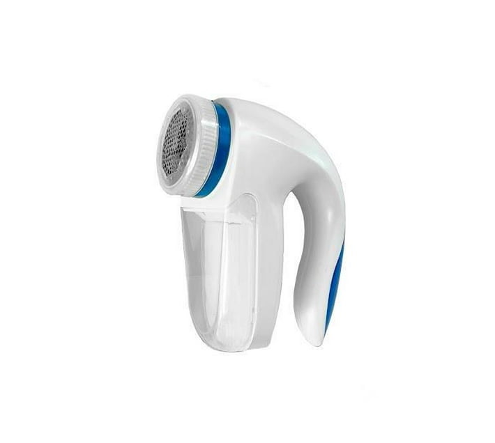 Someone’s in a Makro Lint Remover Mood