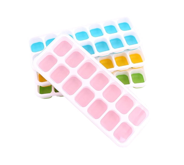 Someone’s in a Makro BPA Free Stackable Ice Cube Tray with Lid Easy Pop ...