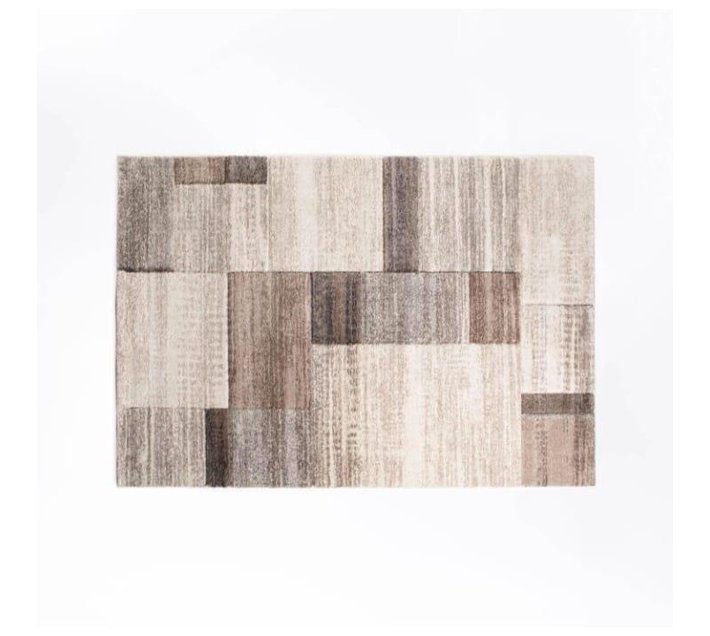 Someone’s in a Makro Chicago Ch3 Rug 160x235cm Mood