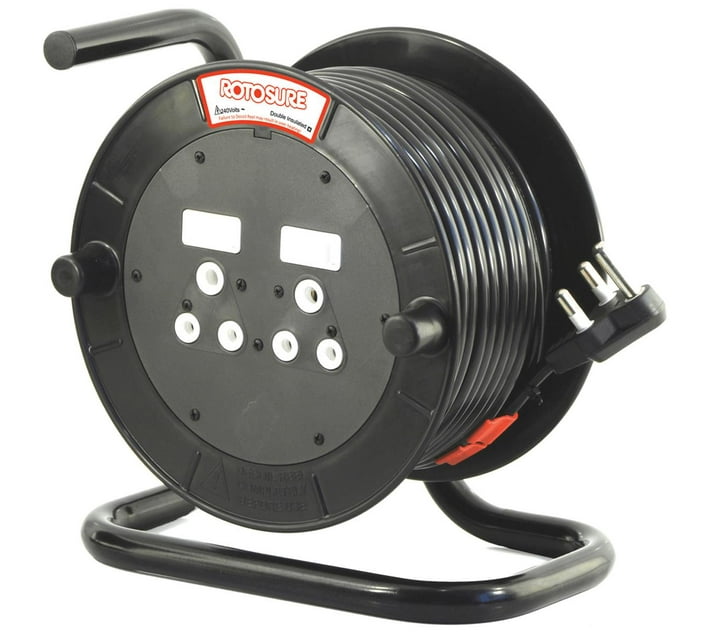 Someone’s in a Makro Rotosure - Extension Reel Lite Duty 20m Mood