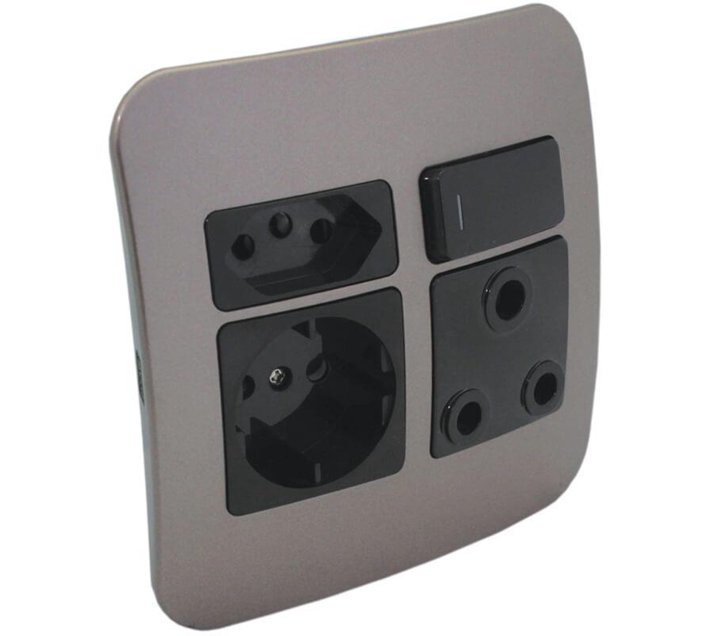 Someone’s in a Makro Bronze V-Slim, Schuko and RSA Plug Socket (VG26BBZ ...