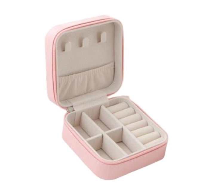 Someone’s in a Makro Goodie Box - PINK Mood