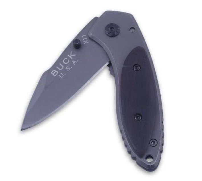 Someone’s in a Makro Buck Camping Tactical X11 Folding Pocket Knife Mood