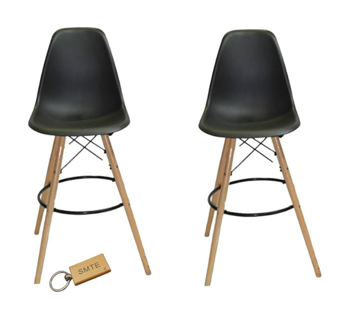 Someone’s in a Makro Set of 2 Kitchen Bar Chairs - Black +Smte keyring Mood