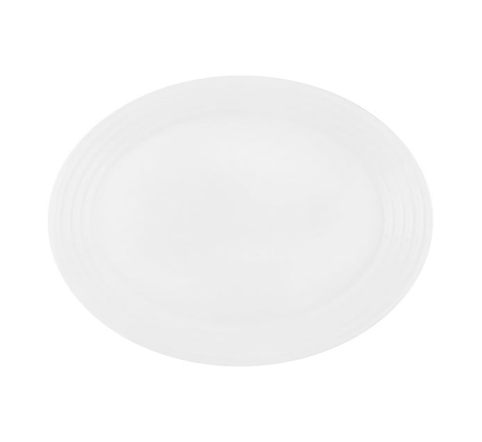 Someone’s in a Makro Arcoroc 320 mm Stairo Oval Platter 2 Pack Mood