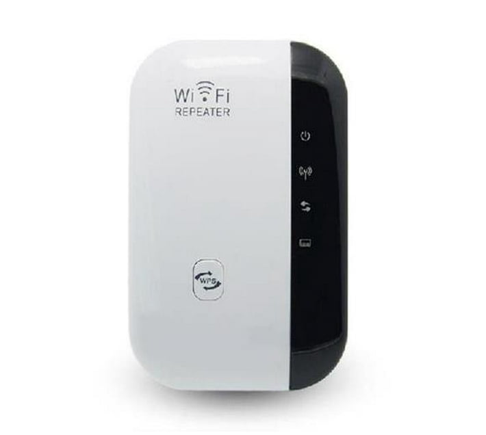 Someone’s in a Makro Wireless-N WiFi Repeater Mood